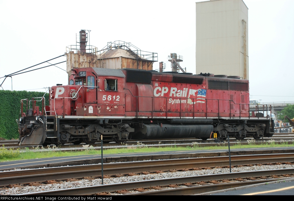 A CP SD40-2 is working the south end of CP's huge yard in Bensenville.